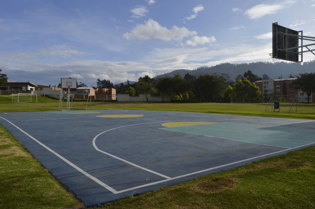 Colegio Seminario San Juan Apóstol – Preescolar, primaria y bachillerato